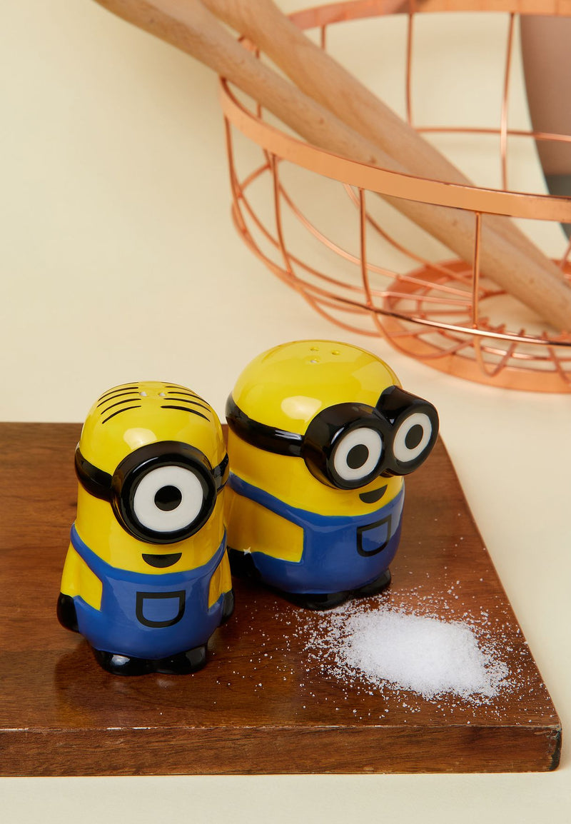 Minions Salt & Pepper Shakers – Posters Abu Dhabi